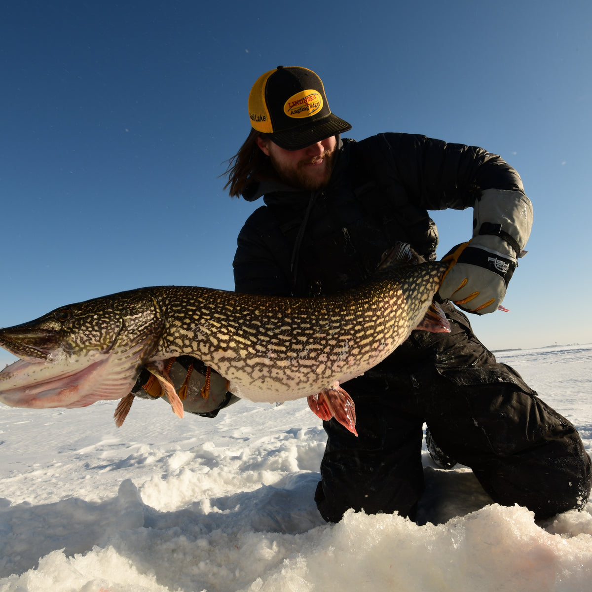 Ice Fishing: Defeat the Cold with Fish Monkey – Fish Monkey Gloves